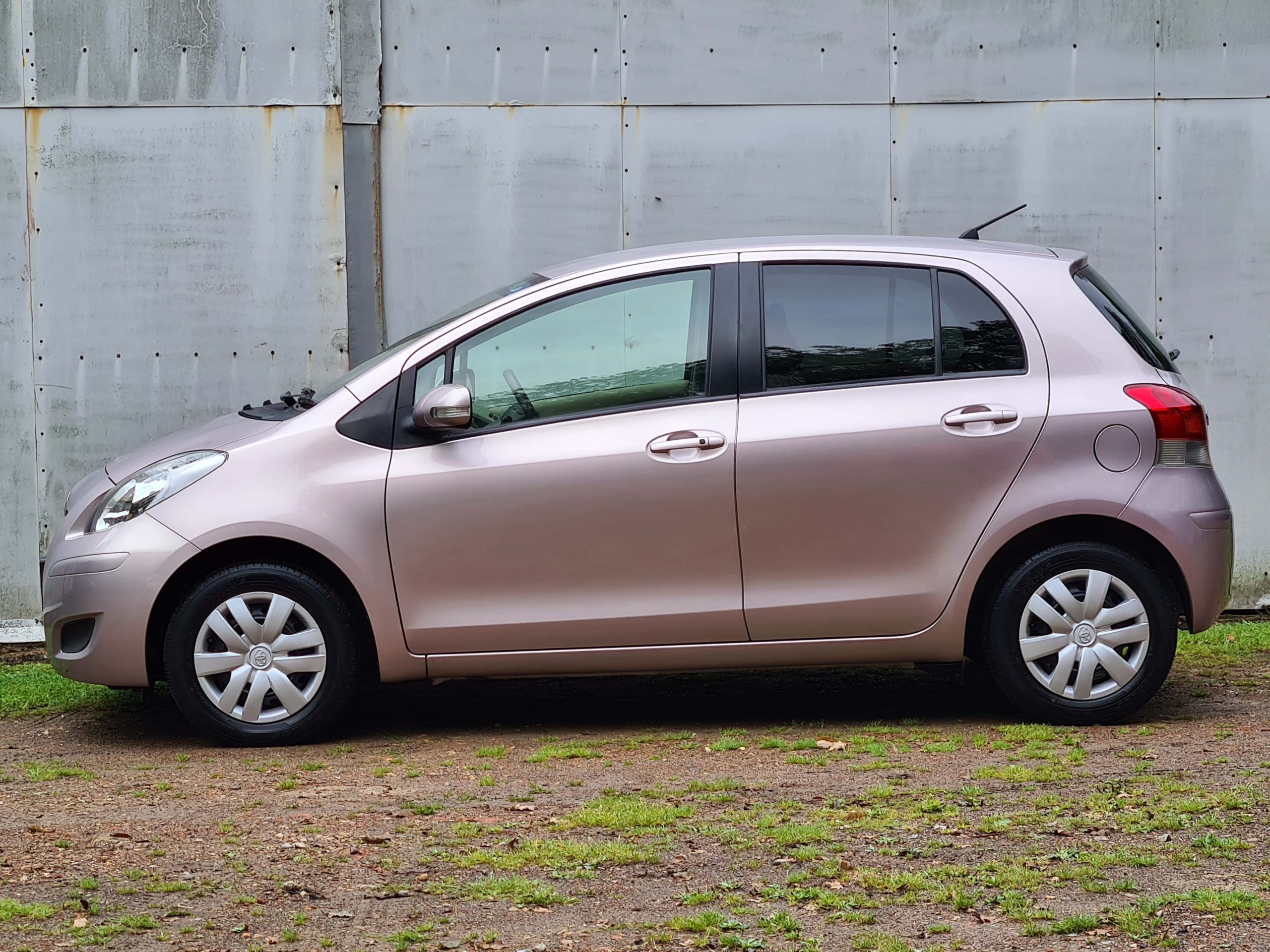 Toyota Vitz for sale - Paul Mundy Cars